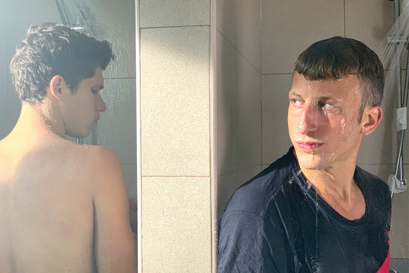 Der Schwimmer - 2021 | Düsseldorfer Filmkunstkinos